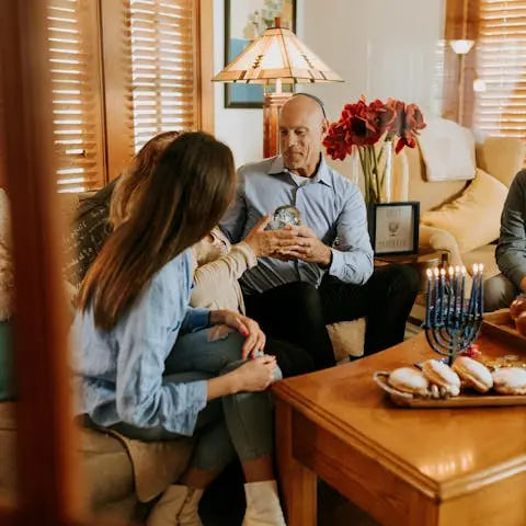 What to Give for Hanukkah: Flower Bouquets to Celebrate - Flora Queen